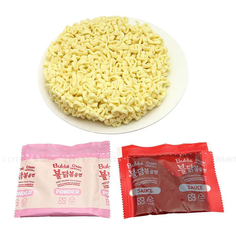 Mì Khô Gà Cay Samyang Vị Cream Gói 140g